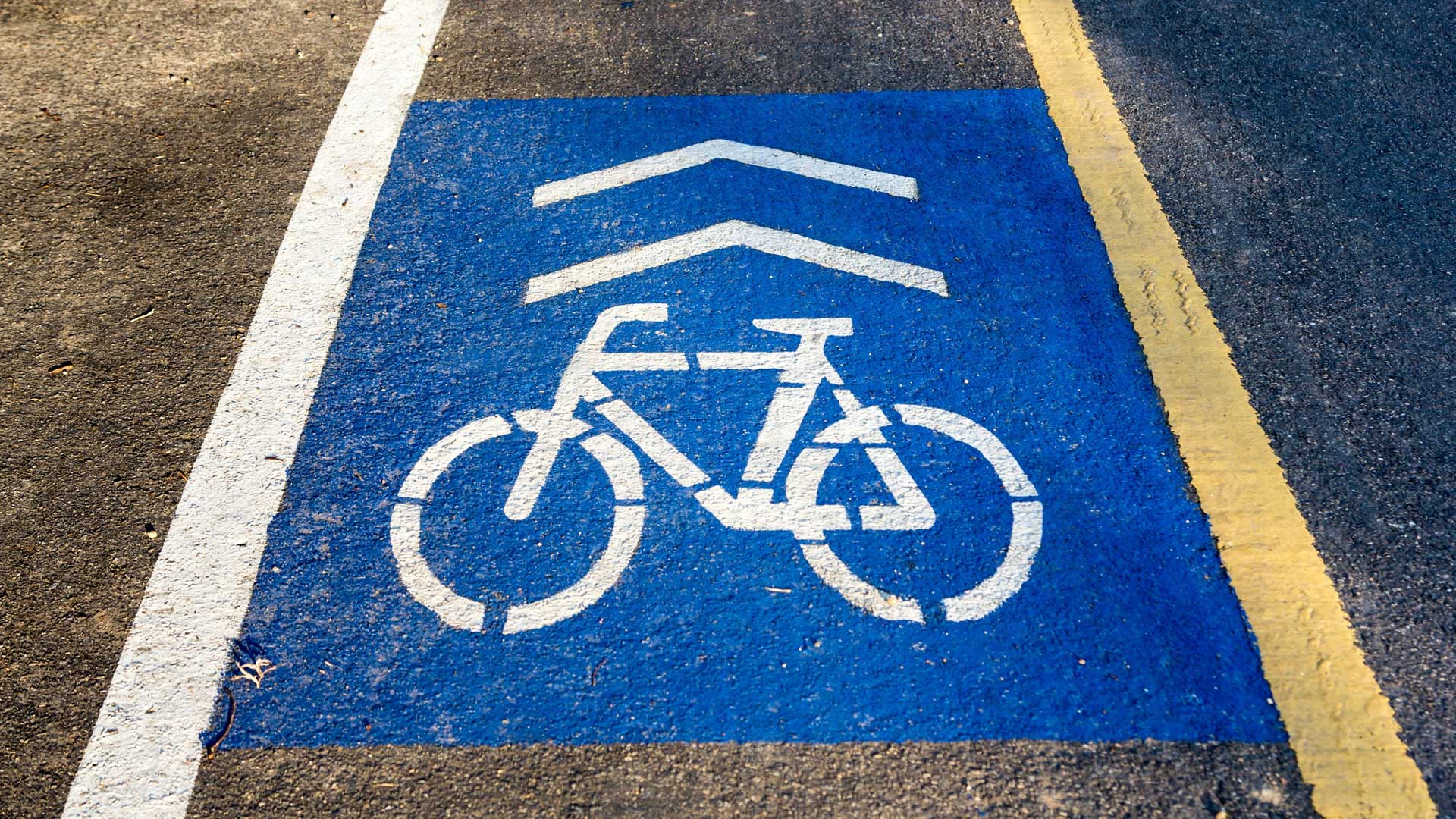 What Does The Bicycle Sign Mean? Road Bicycle Signs - Gear Glimpses