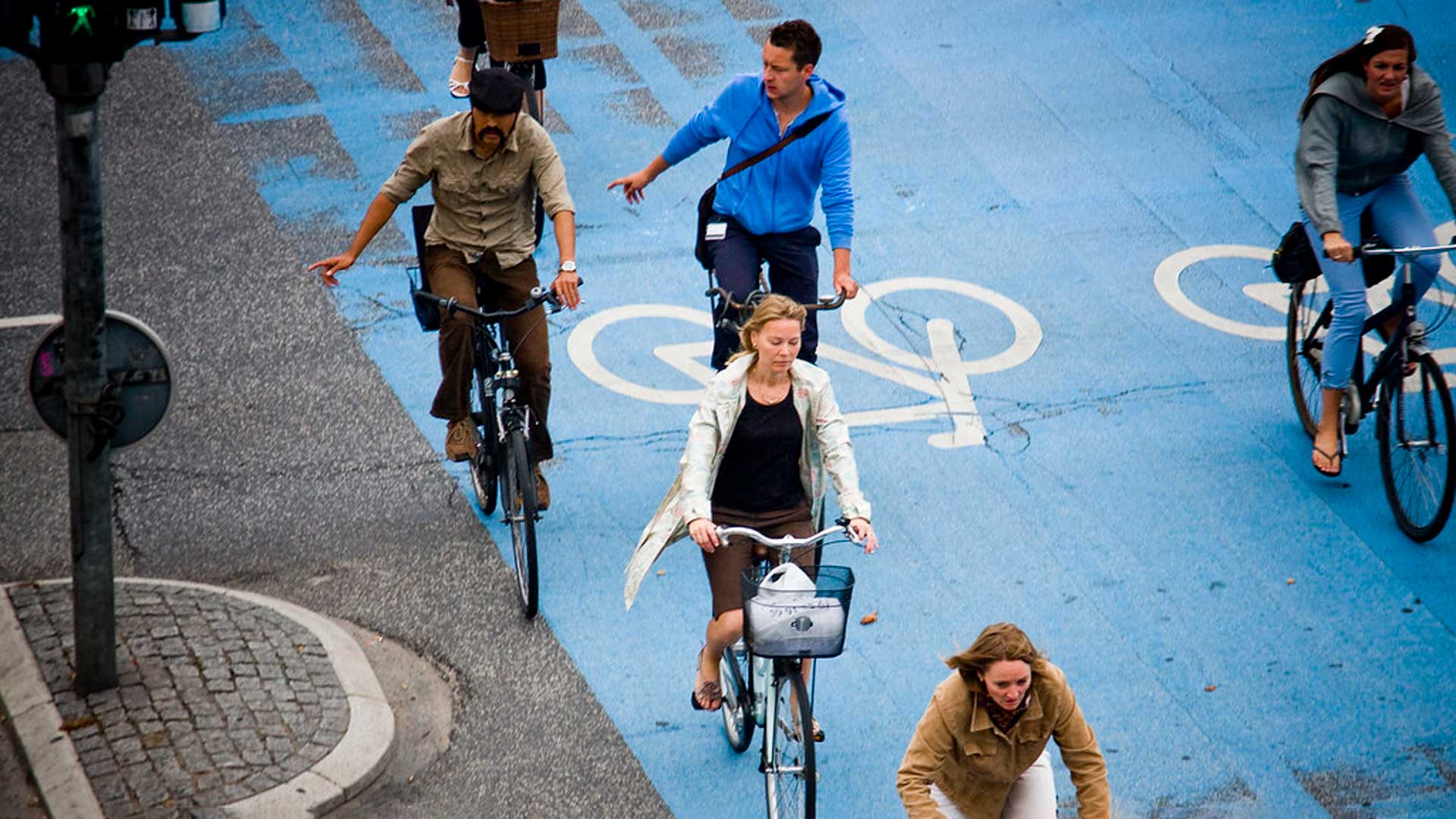 What Does The Bicycle Sign Mean? Road Bicycle Signs - Gear Glimpses